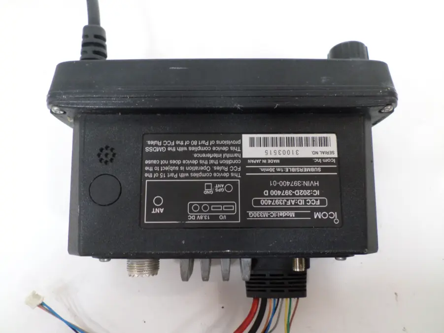 Icom IC-M330 Compact Marine VHF DSC Radio - Tested - Max Marine Electronics