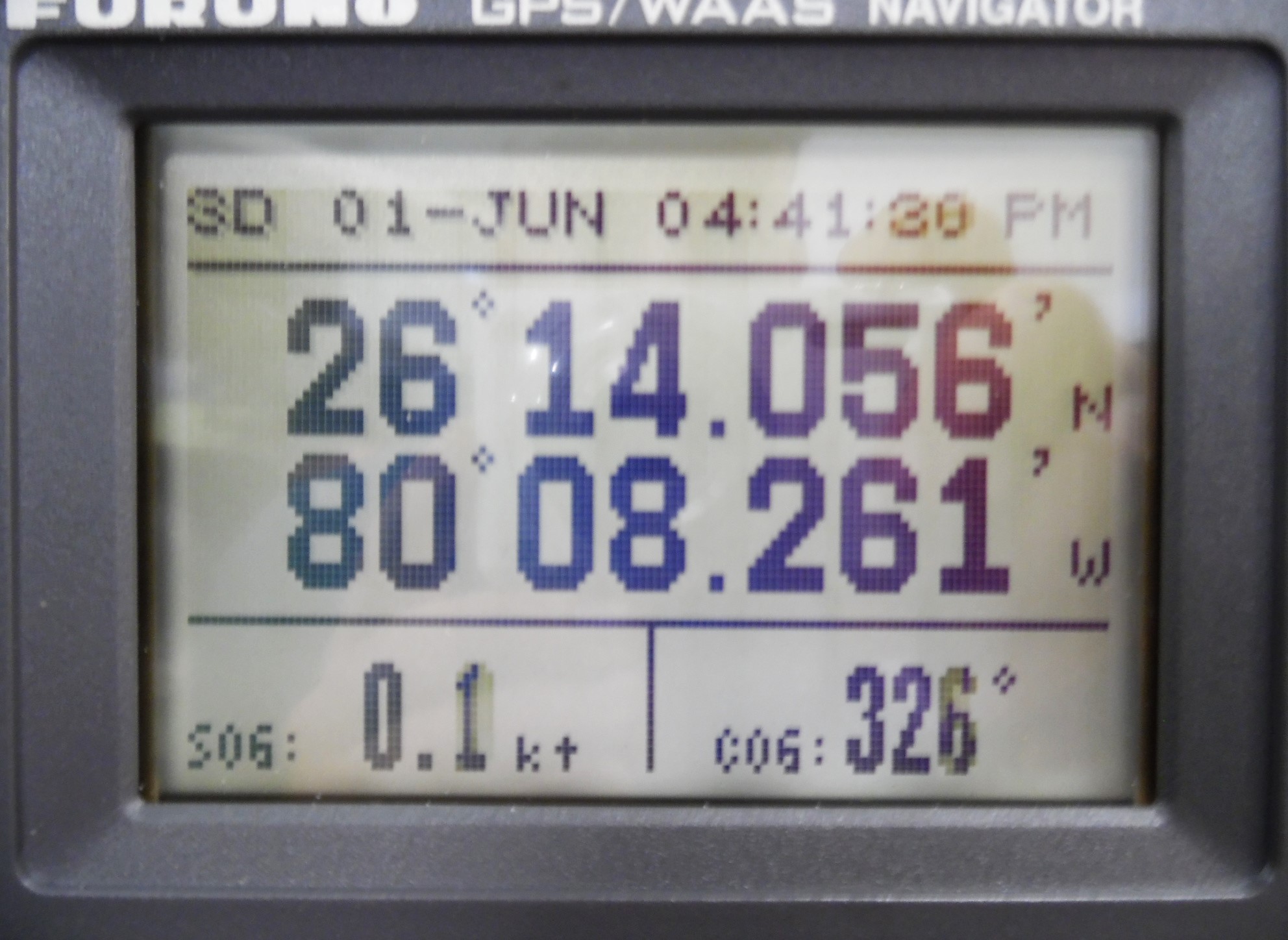 Furuno GP-37 Monochrome GPS/WAAS Receiver and Navigator w/Manual ...