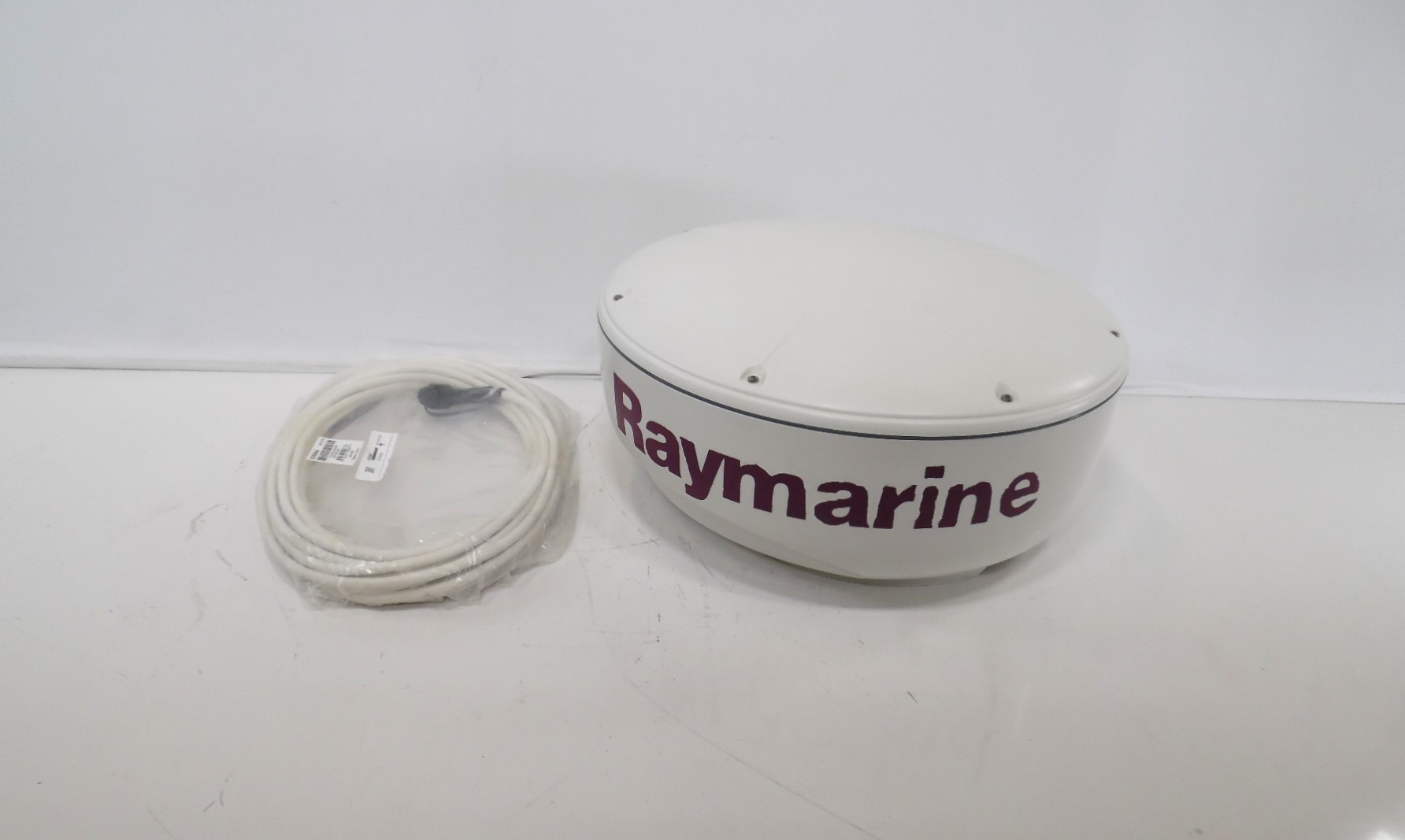 Raymarine RD218 2kW 18" Analog Radar Dome w/ NEW 15m Cable - E52065 ...