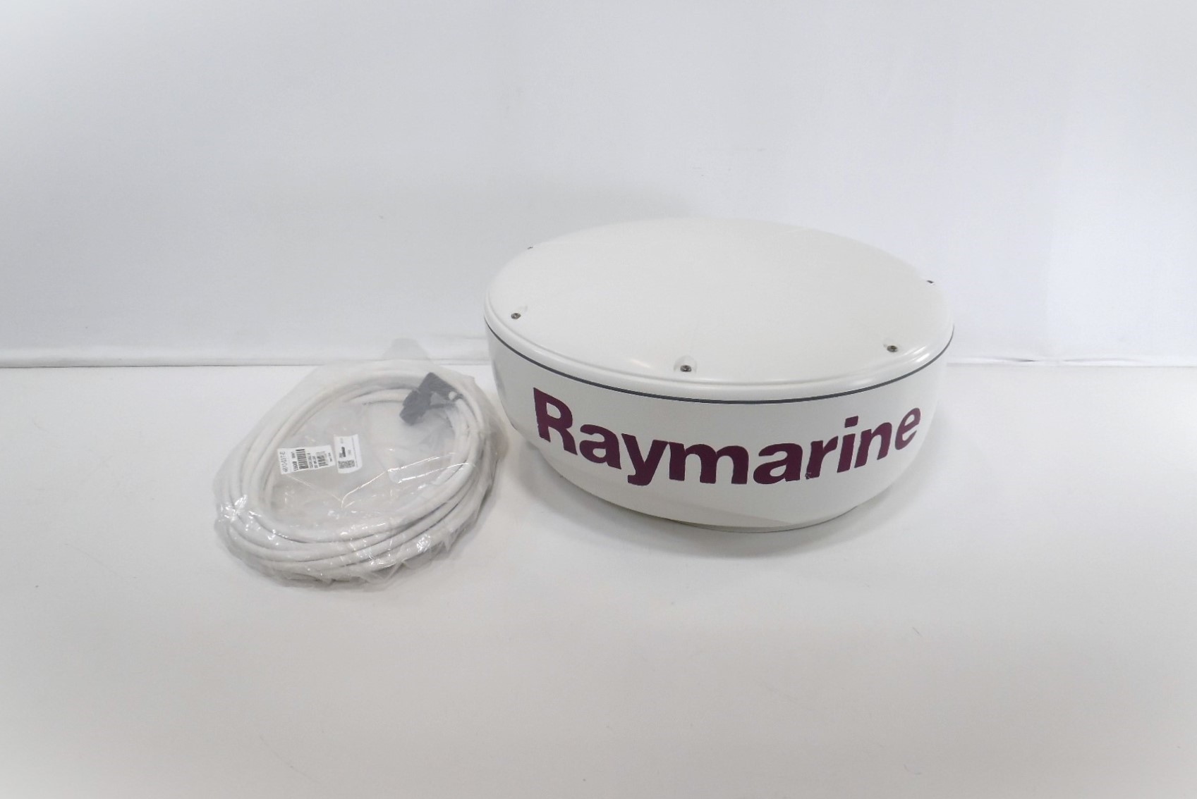 Raymarine RD218 2kW 18" Analog Radar Dome w/ NEW 15m Cable E52065 ...