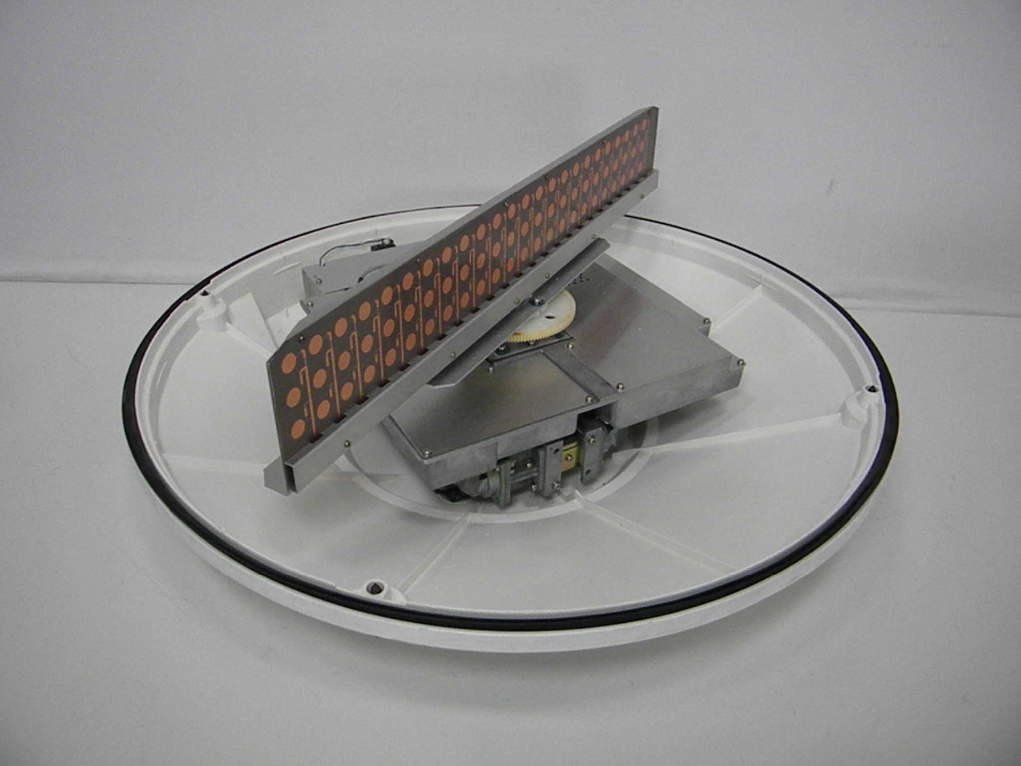 Raytheon R40XX Raster Scan Radar System w/M92539 24" Radome & Cables ...