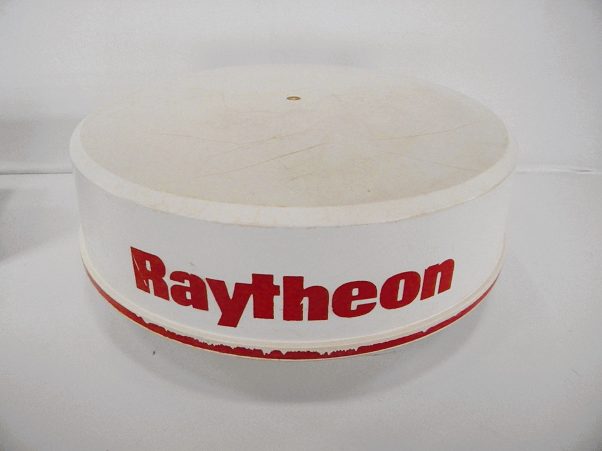 Raytheon R20XX Raster Scan Radar System w/ M92539 24" Radome & Cables ...