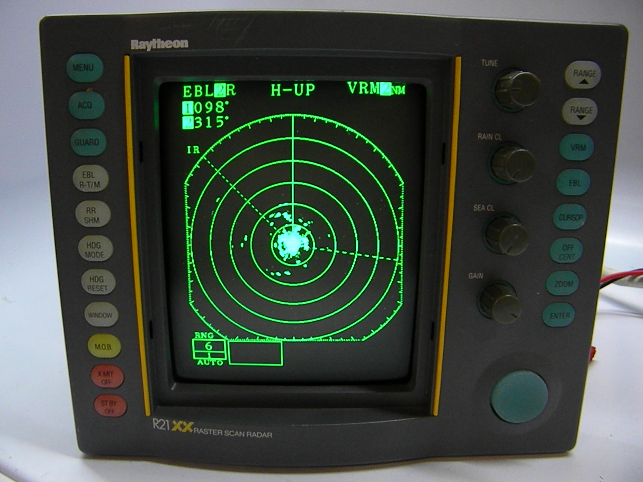 Raytheon R20XX Raster Scan Radar System w/ M92539 24" Radome & Cables ...