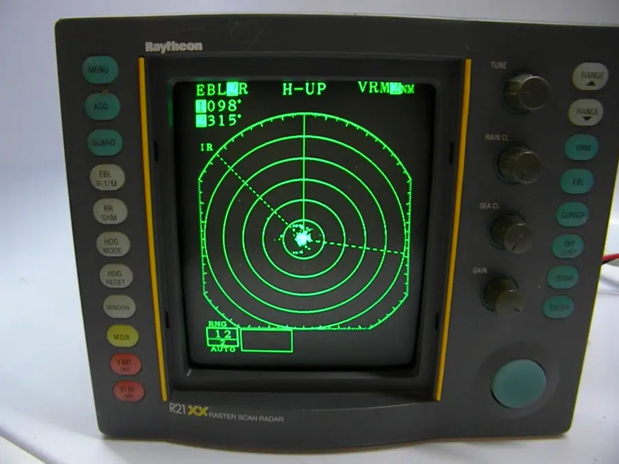 Raytheon R20XX Raster Scan Radar System w/ M92539 24" Radome & Cables ...