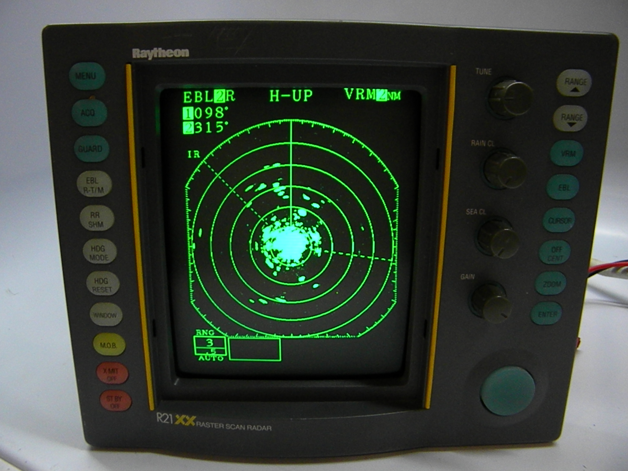 Raytheon R20XX Raster Scan Radar System w/ M92539 24" Radome & Cables ...