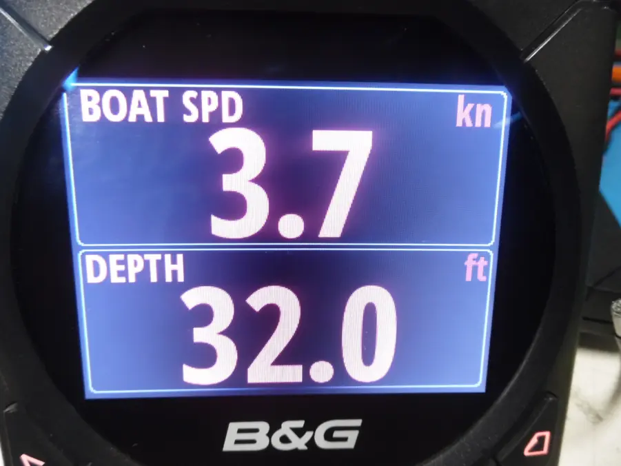 B&G B & G Triton NMEA2000 Instruments Display - Max Marine Electronics