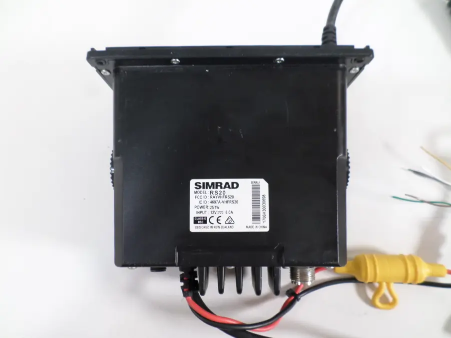 Simrad RS20 Marine DSC VHF Radio - Tested - Max Marine Electronics