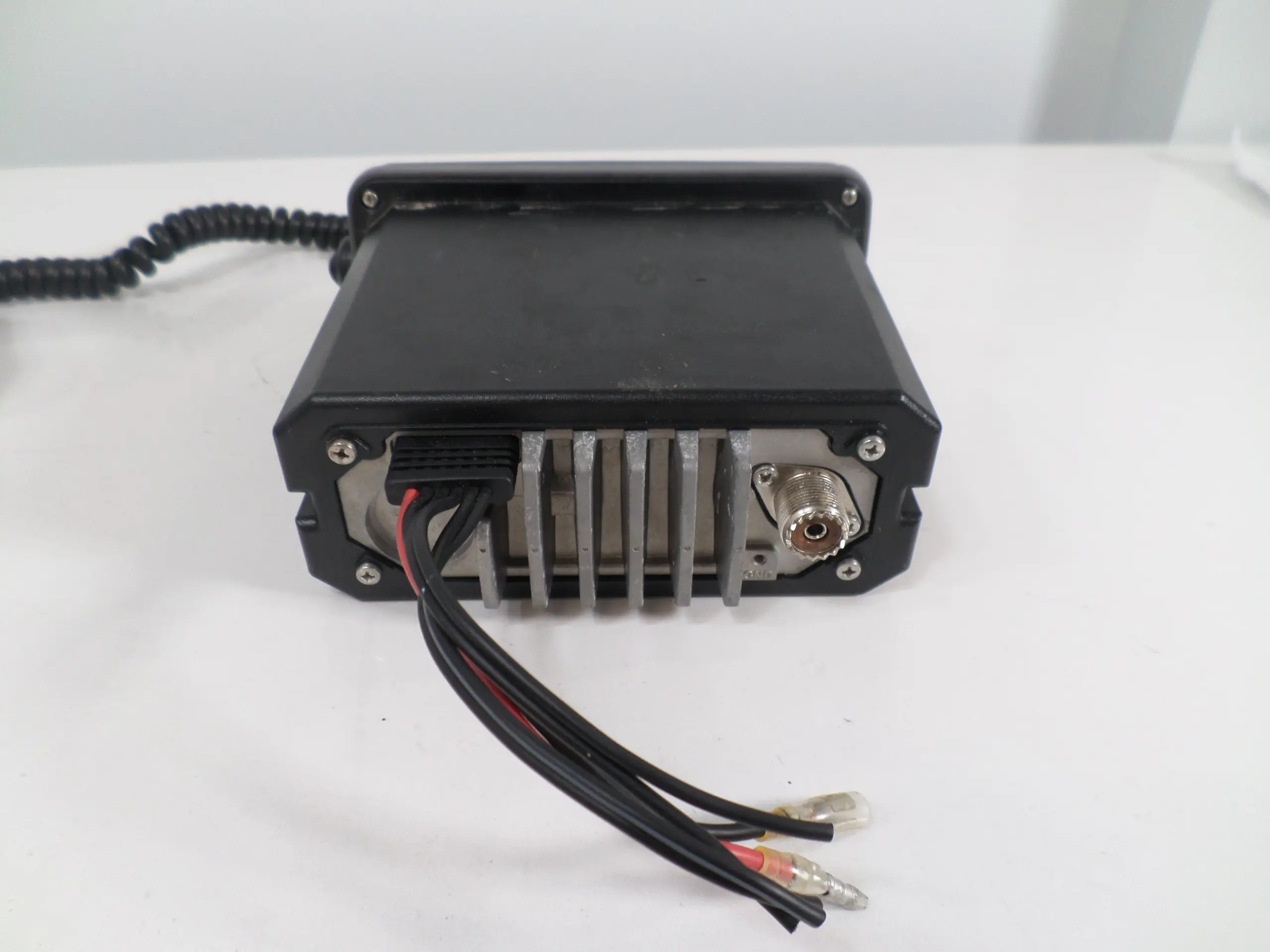 Icom IC-M412 Compact Marine DSC VHF Radio - Max Marine Electronics