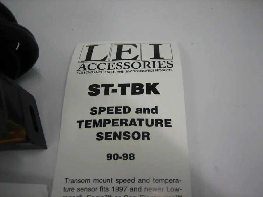 Lowrance ST-TBK Transom Mount Speed Temp Sensor for Black Connector LEI ...