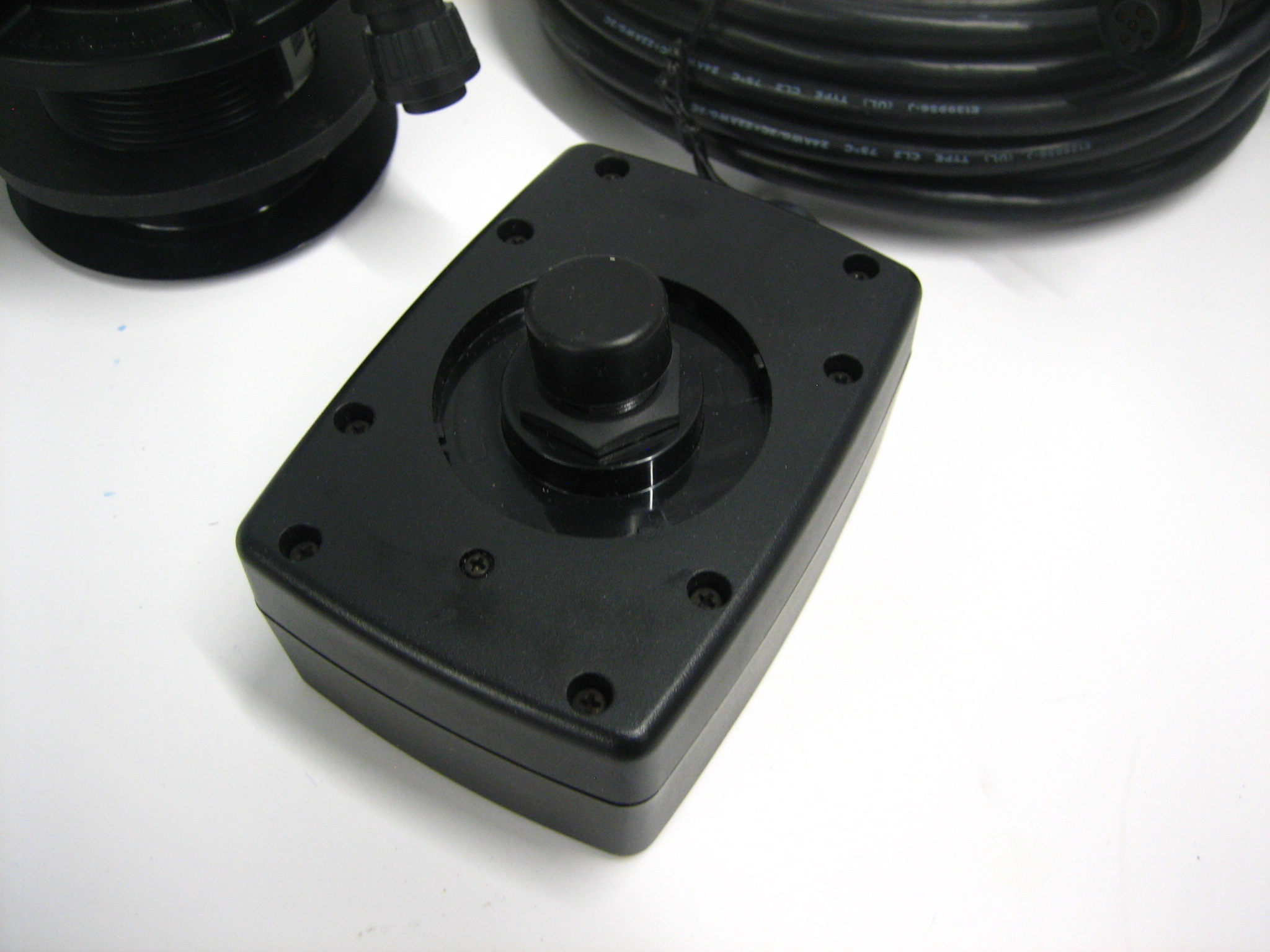 Garmin NMEA2000 Depth Transducer for 13-24 Degree Deadrise - 010-00701 ...