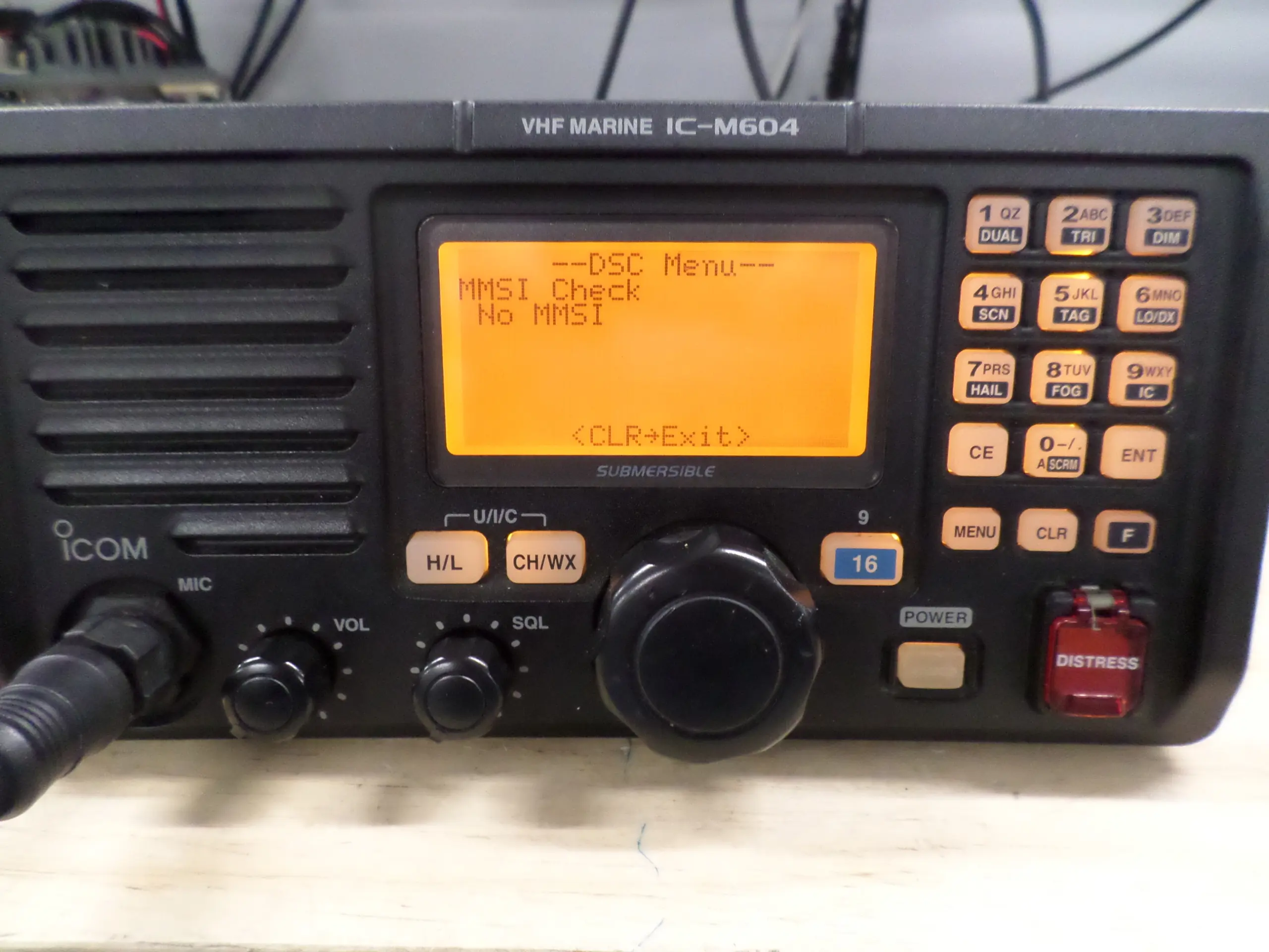 ICOM IC-M604 DSC Marine VHF Transceiver with Detachable Mic - Fully ...
