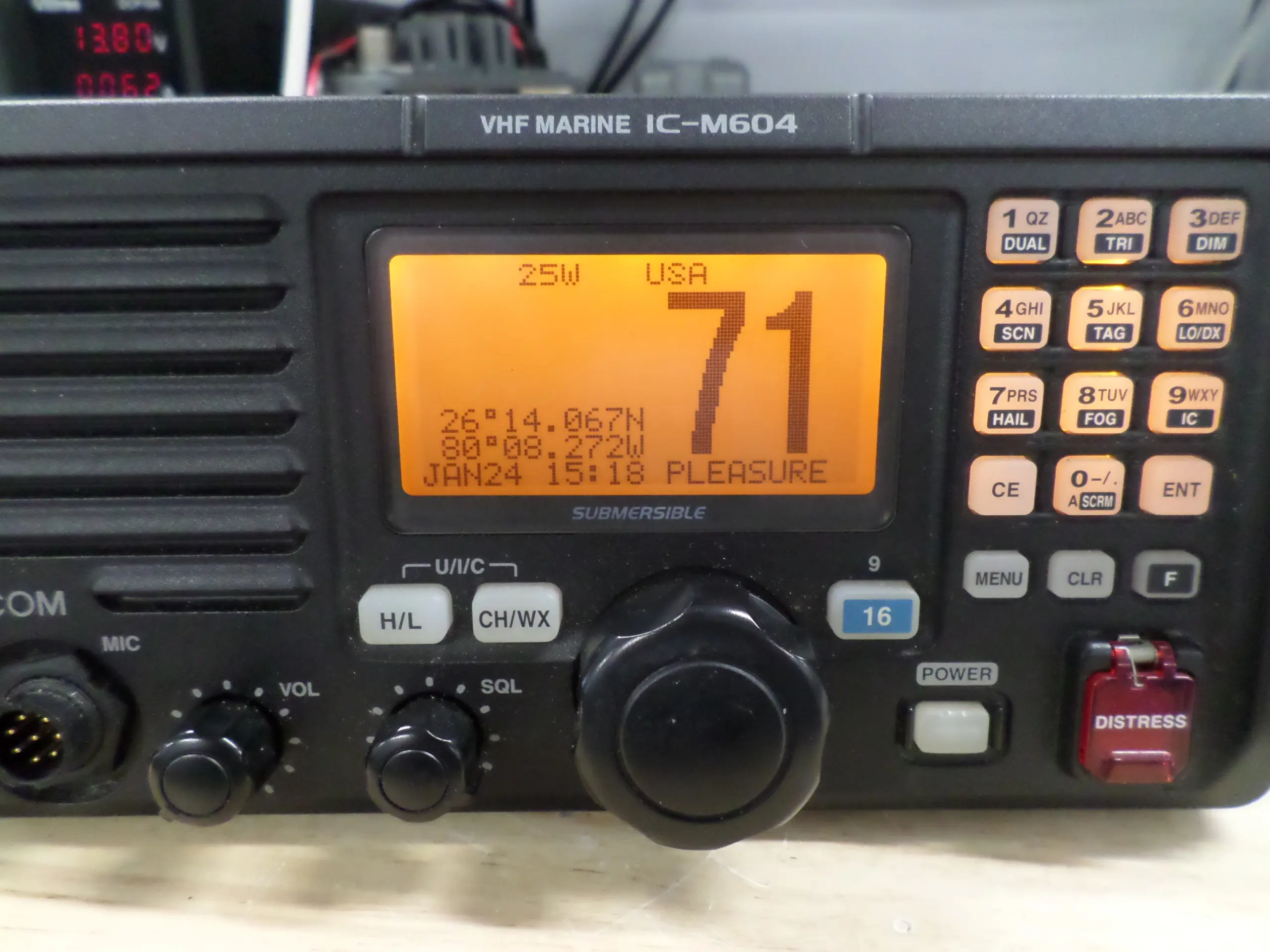 ICOM IC-M604 Marine DSC VHF Transceiver with Detachable Mic - Fully ...