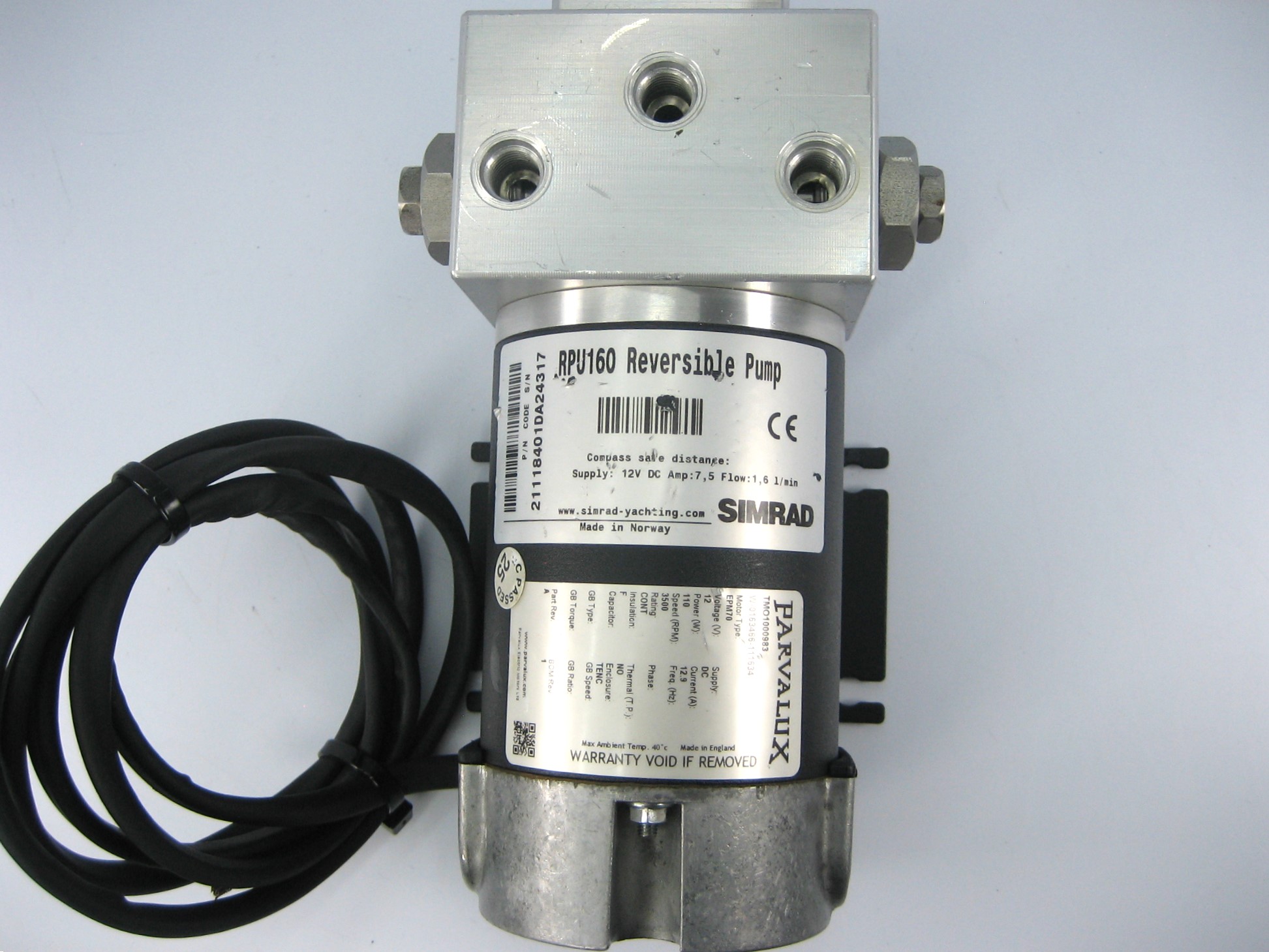 Simrad RPU160 Reversible Hydraulic Autopilot Pump - Max Marine Electronics