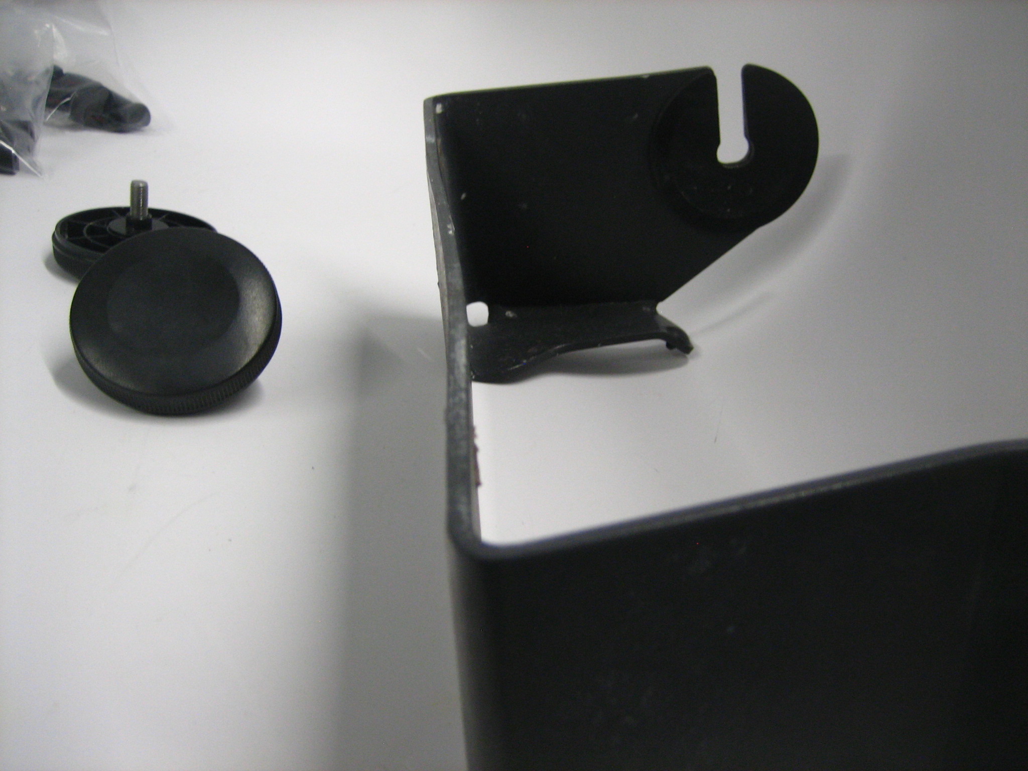 Furuno 001-028-010 MFD8 Navnet 3D Mounting Mount Bracket & Knobs - Max ...