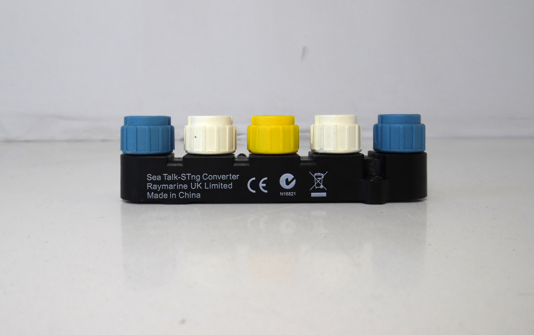 Raymarine SeaTalk 1 to SeaTalk NG 5 Way Backbone Converter Kit - E22158 ...