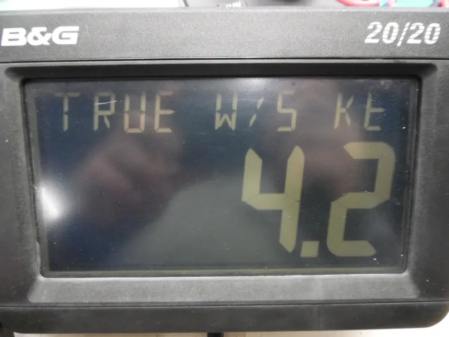 B&G 20/20 CD Red Repeater Display Tested - Max Marine Electronics