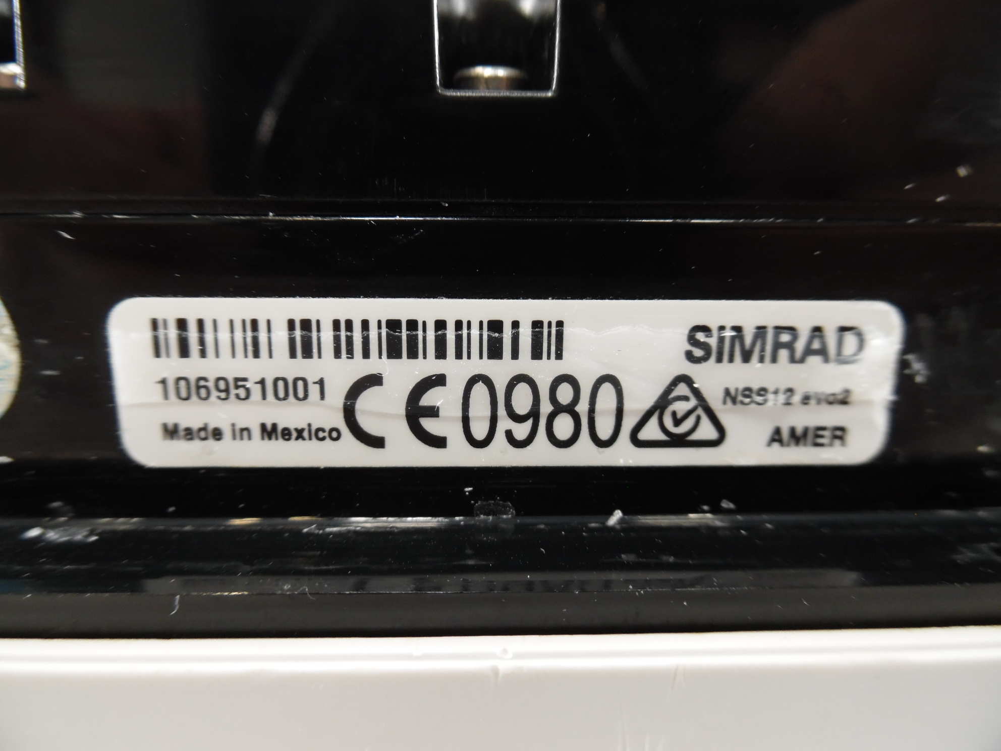 Simrad NSS12 Evo2 - 12″ Touchscreen MFD Chartplotter (Tested Good ...