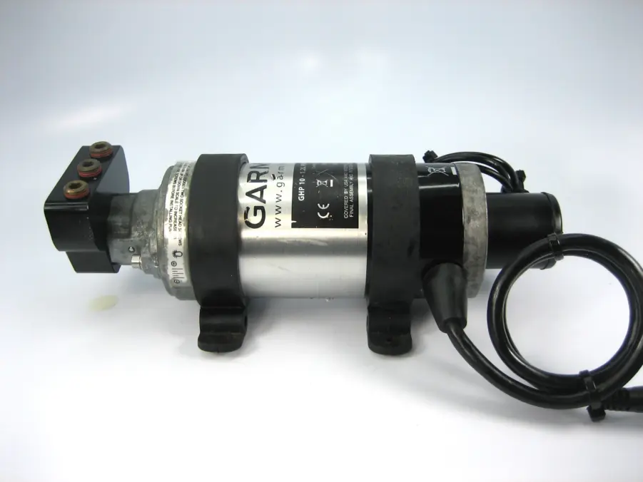 Garmin GHP10-1.2L Hydraulic Autopilot Pump And Head - Max Marine ...