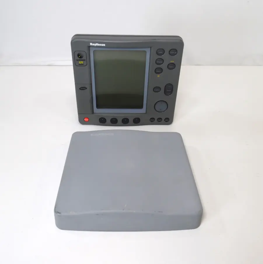 Raymarine 2kW 18" Radome - M92650 - with Raytheon RL70RC - M92670 - 7 ...