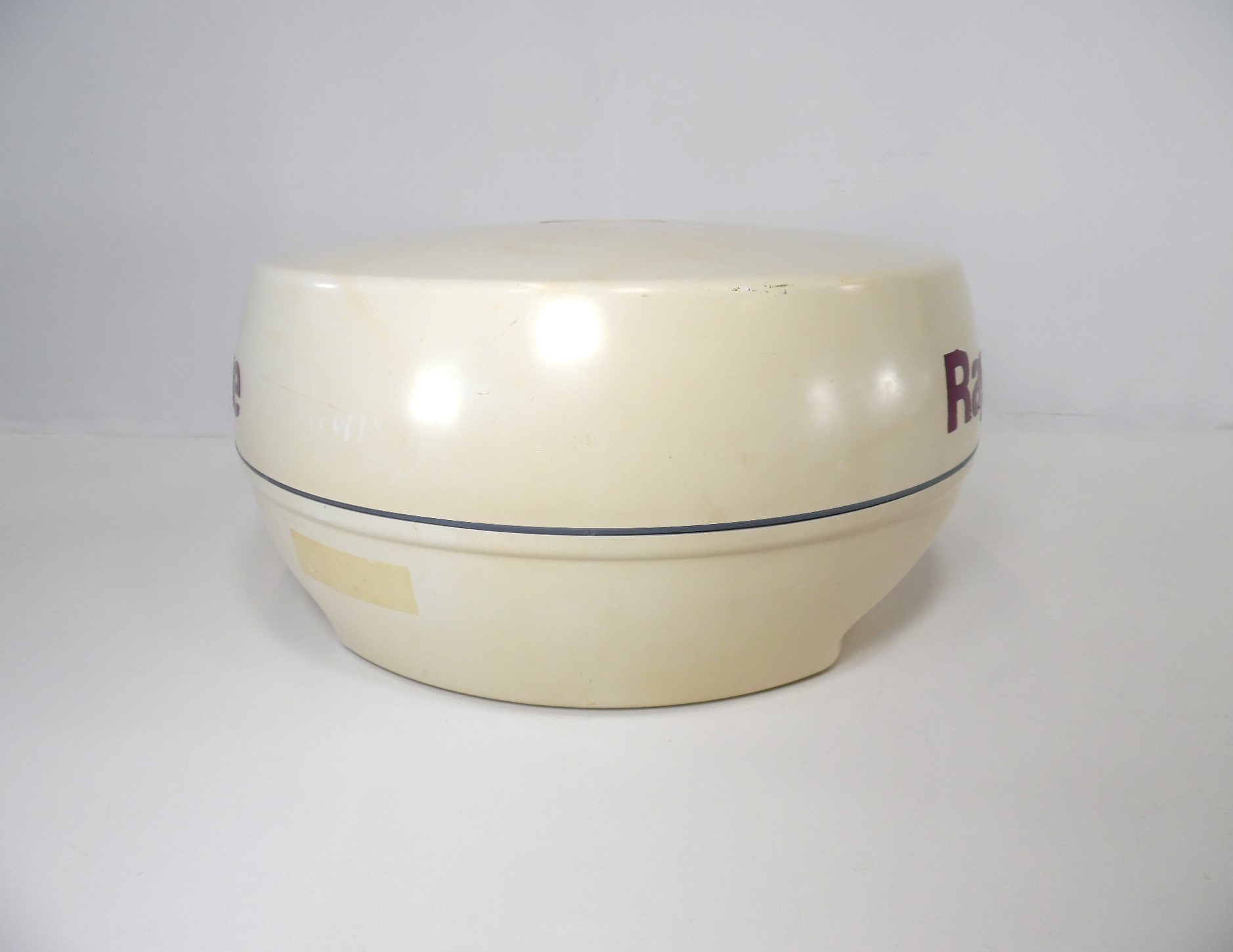 Raymarine - M92650-S - 2kW 18" Analog Radar *Radome ONLY* Tested / LOW ...