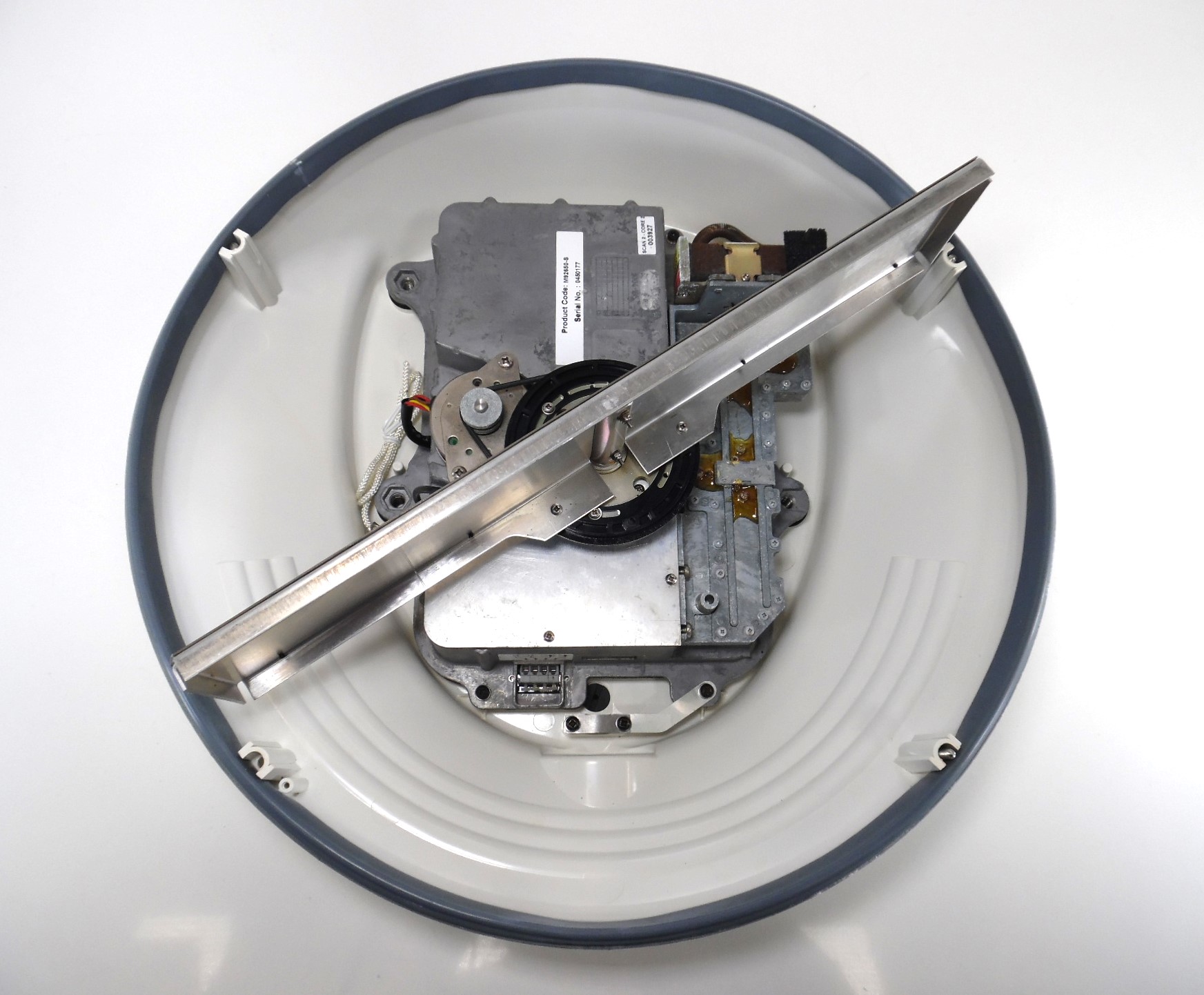 Raymarine 2kW 18" Analog Radar Radome w/ 30'ft. Cable - M92650-S ...