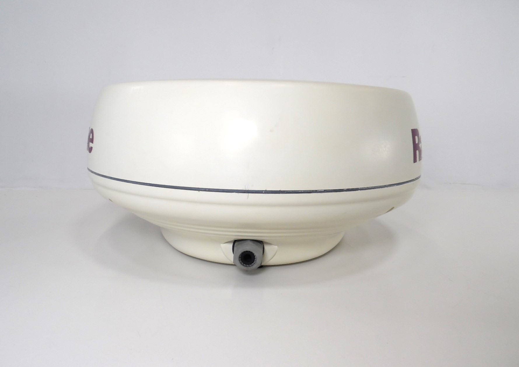 Raymarine 2kW 18" Analog Radar Radome w/ 30'ft. Cable - M92650-S ...