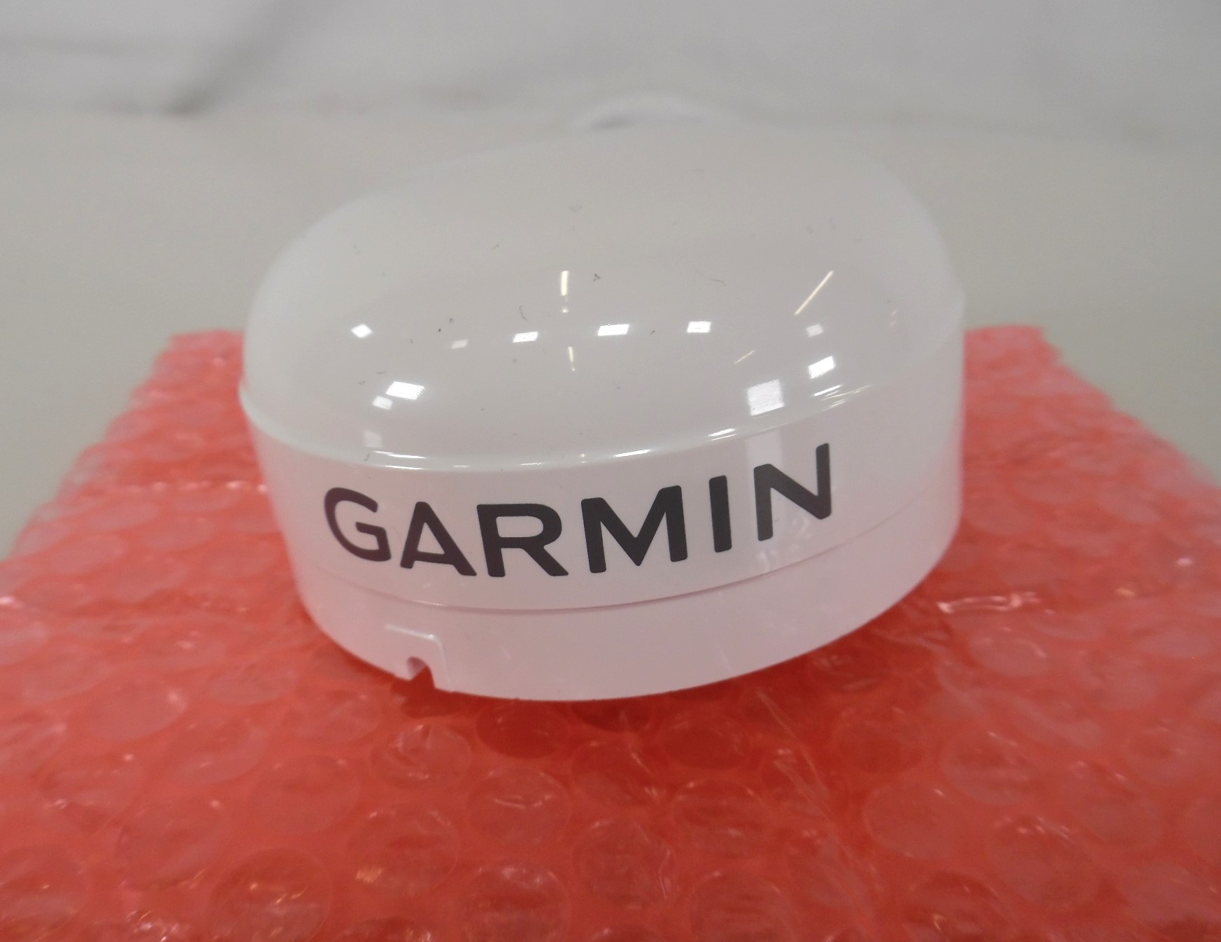 Garmin GPS-24XD NMEA 2000 GPS Antenna Only - NEW (Puck Only) - Max ...