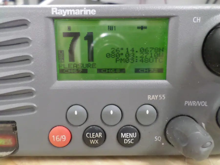 Raymarine RAY55 Marine DSC VHF Radio - Tested - Max Marine Electronics