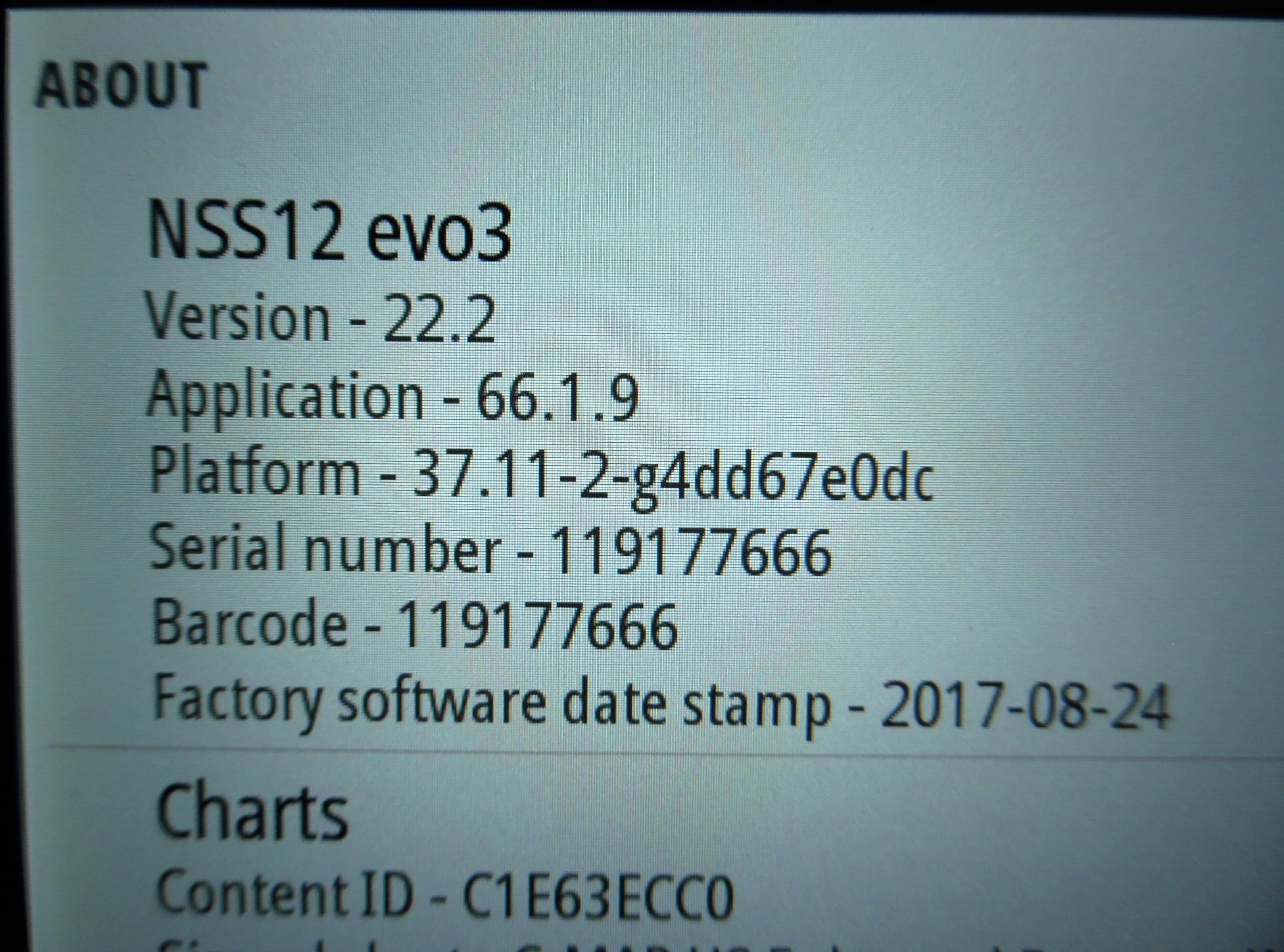 Simrad NSS12 Evo3 12″ Touchscreen MFD Chartplotter Tested Good w ...