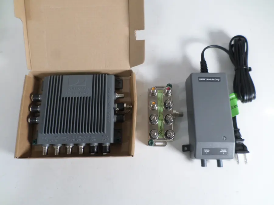 KVH Tracvision HD 11 Universal World LNB 1 Meter Marine Satellite ...