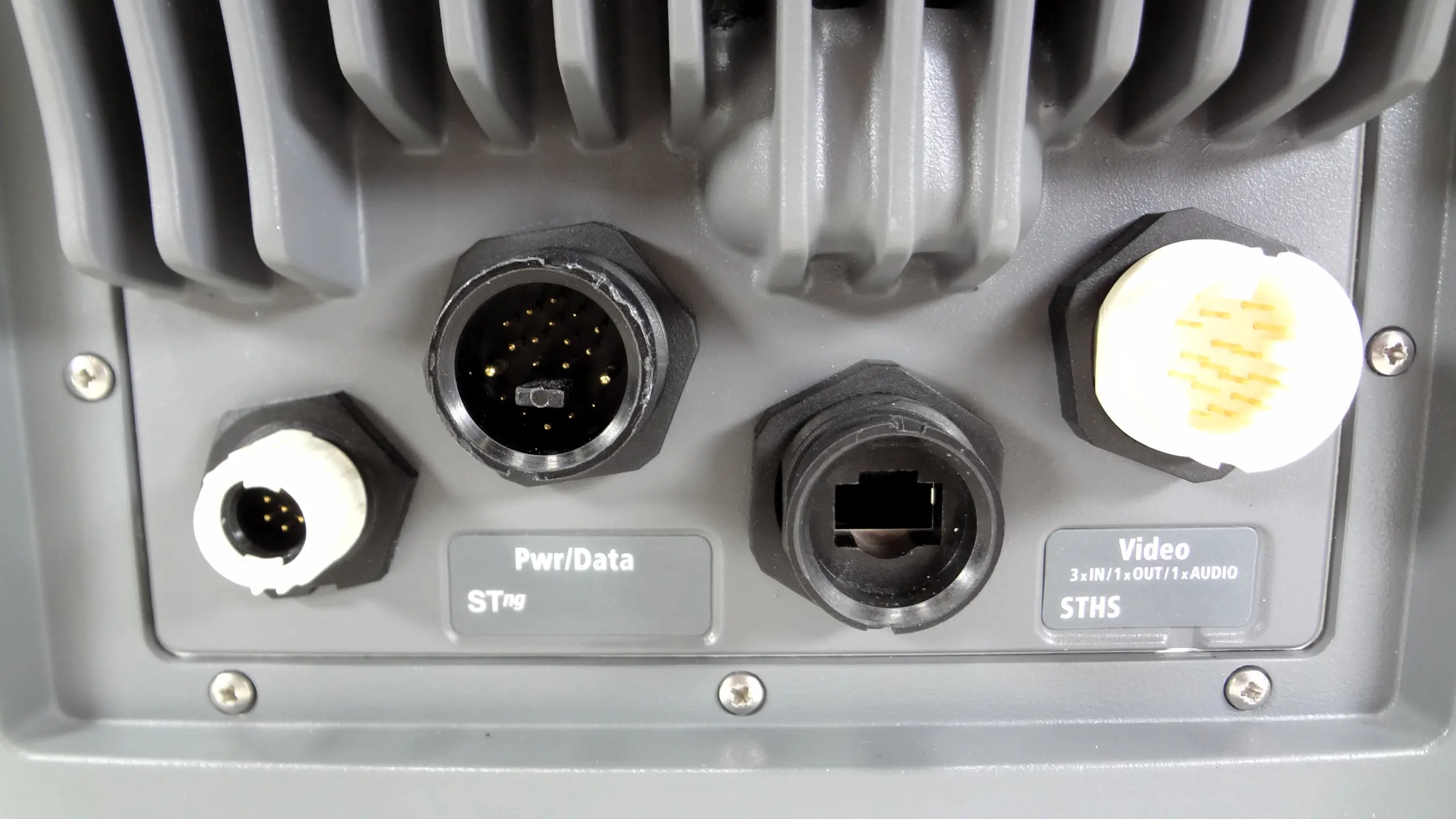 Raymarine E120W HybridTouch MFD w/ Bezel & Sun Cover - E62223 - Tested ...