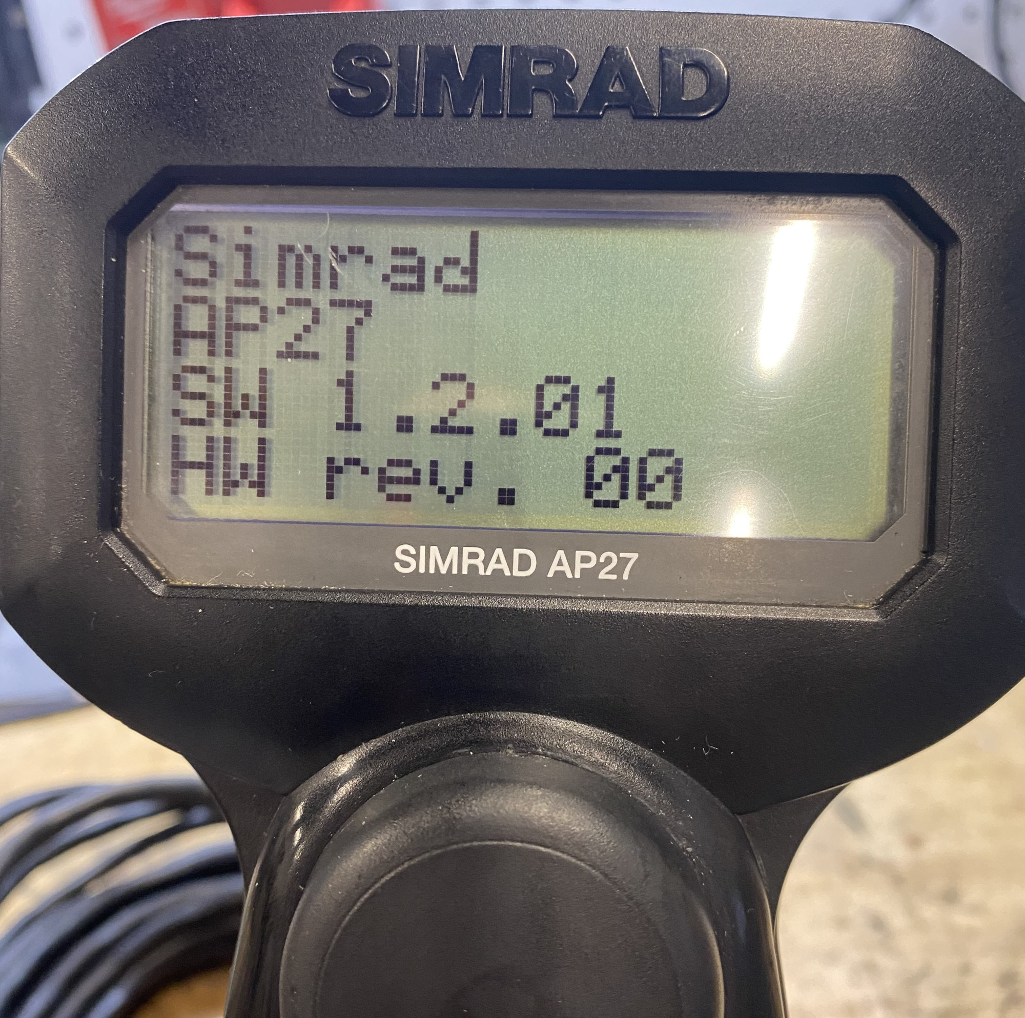 Simrad AP27 22088090-Handheld Autopilot Control Head W/22ft Cable - Max ...