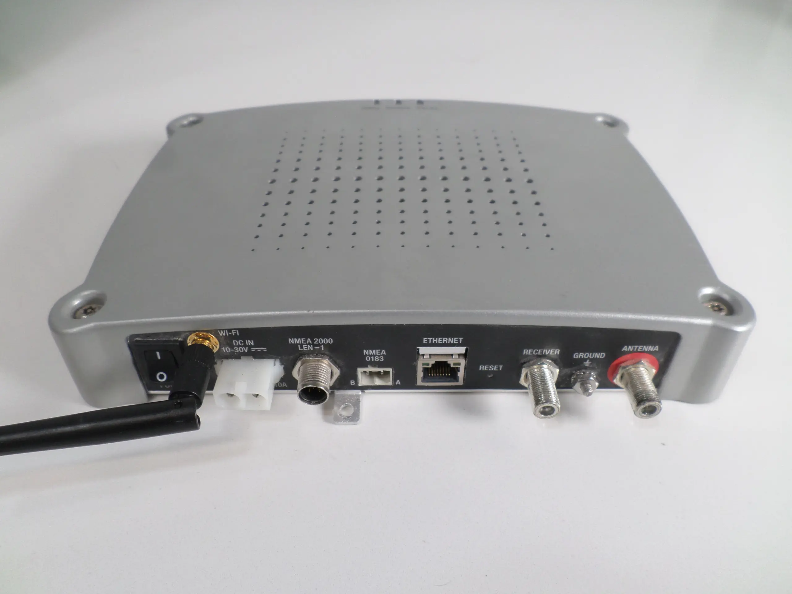 KVH TracVision TV5 Satellite Tracking System with Hub-B for Dish ...