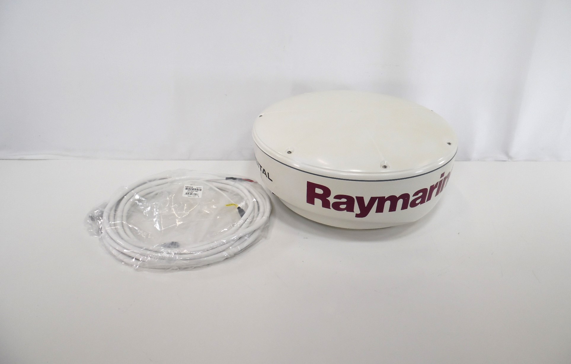 Raymarine RD418D 4kW 18" Digital Radome w/ 15m Cable - E92129 - *VERY ...