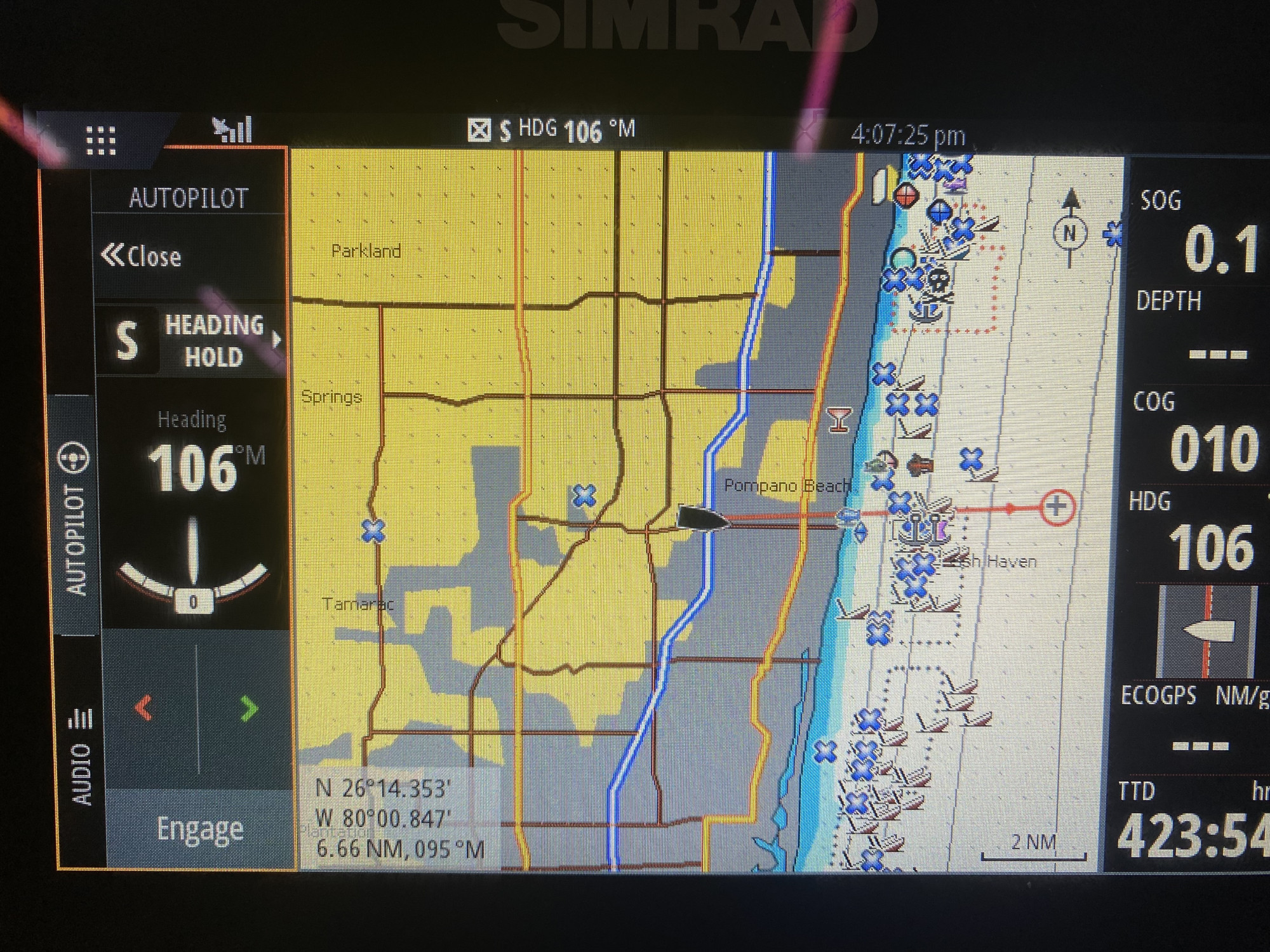 Simrad/AC12 Autopilot Computer 22089841 For AP24/28/44 - Max Marine ...