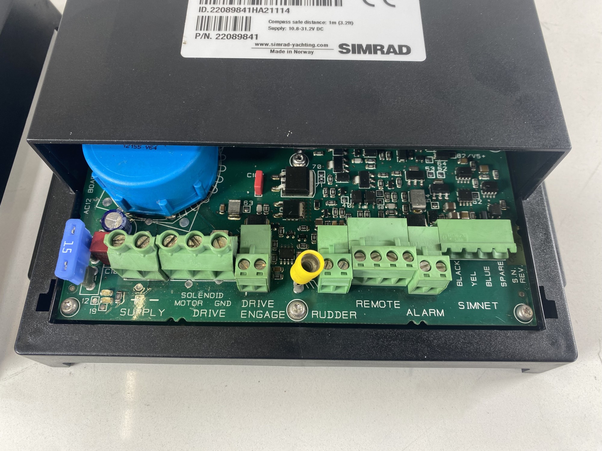 Simrad/AC12 Autopilot Computer 22089841 For AP24/28/44 - Max Marine ...