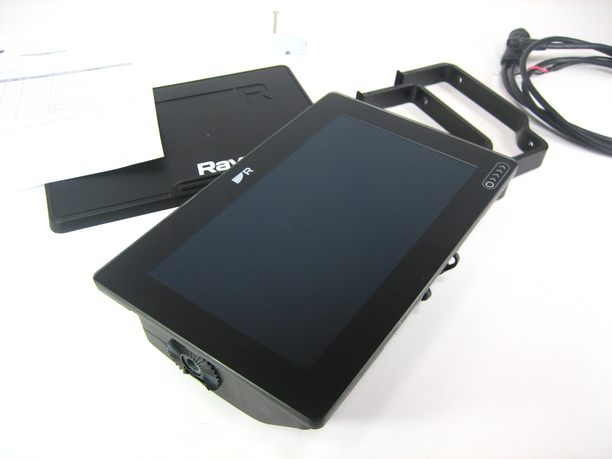 Raymarine Axiom+ Plus 9 Multifunction Display - Excellent Condition ...