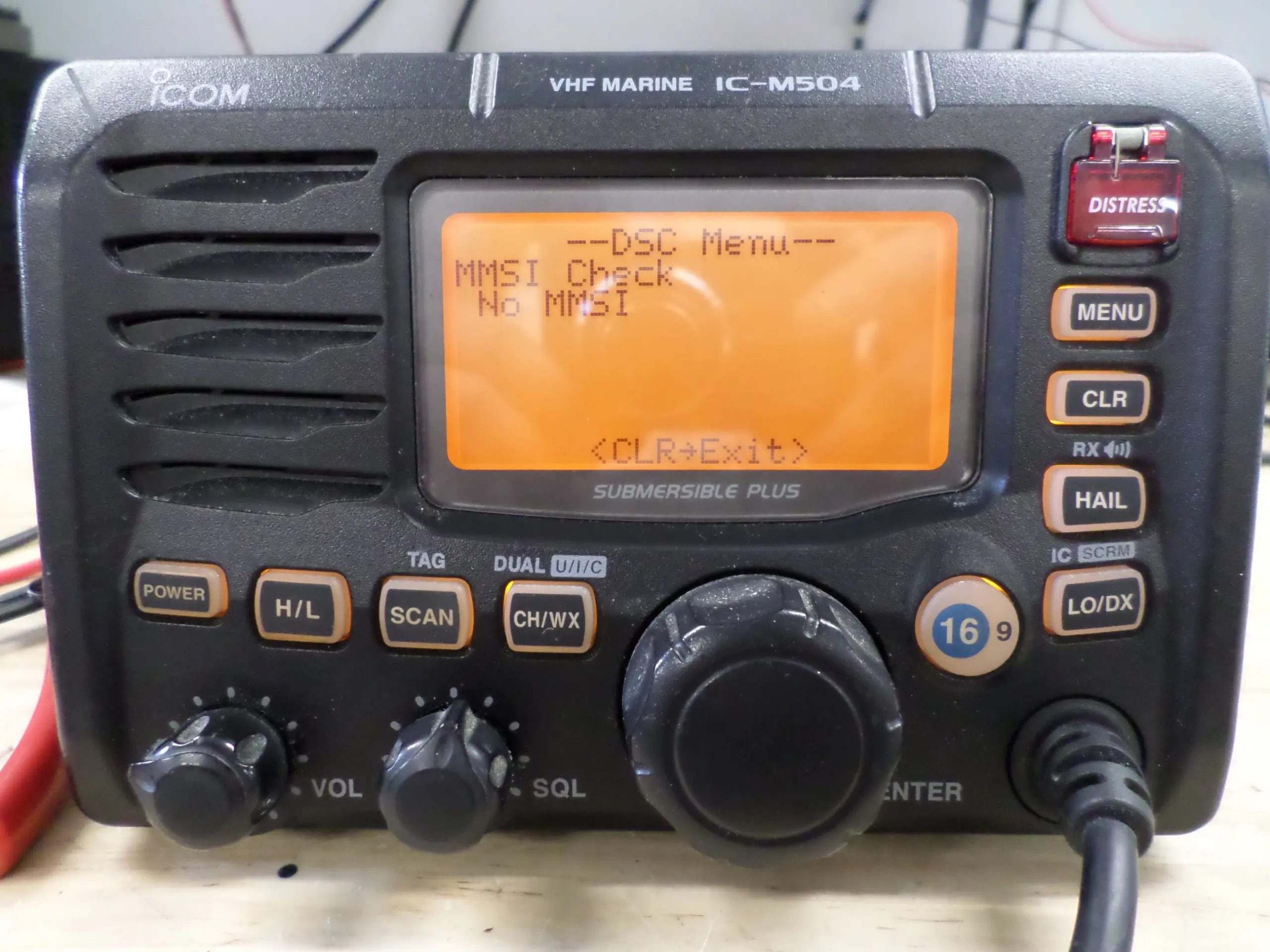 ICOM IC-M504 Marine DSC VHF Radio with Attached Mic - Good Condition ...