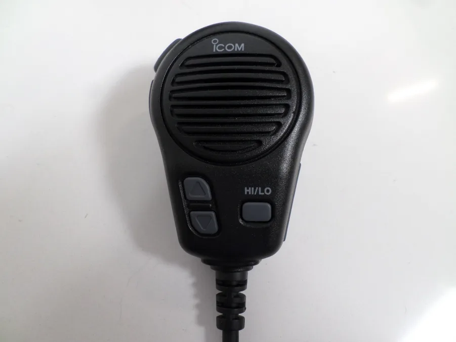 ICOM IC-M504 Marine DSC VHF Transceiver with Attached Mic - Good ...