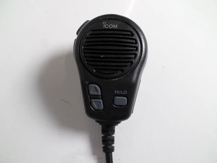 ICOM IC-M504 Marine DSC VHF Transceiver with Attached Mic - Good ...