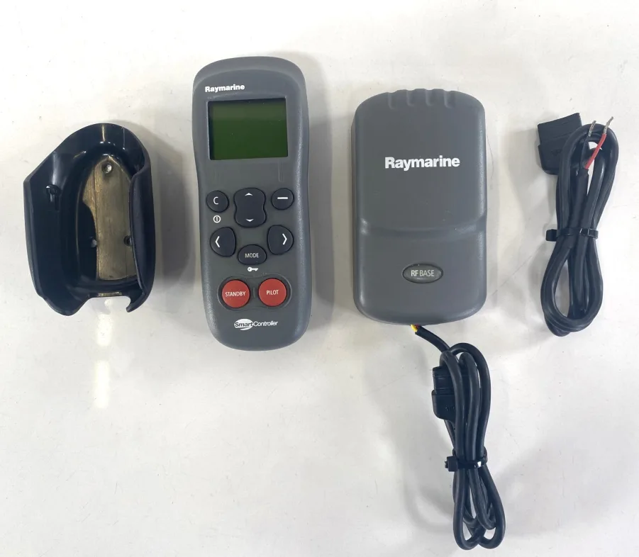 Raymarine Smart Controller E15023 W/Base Station W/New Battery - Max ...