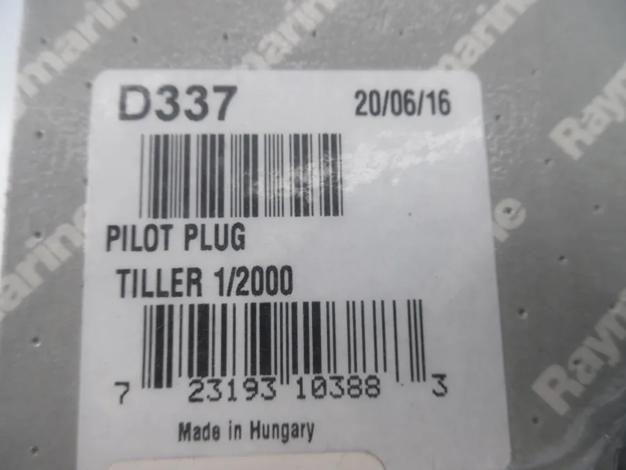 Raymarine Pilot Plug Tiller ST1000 and ST2000 D337 ~NEW~ - Max Marine ...