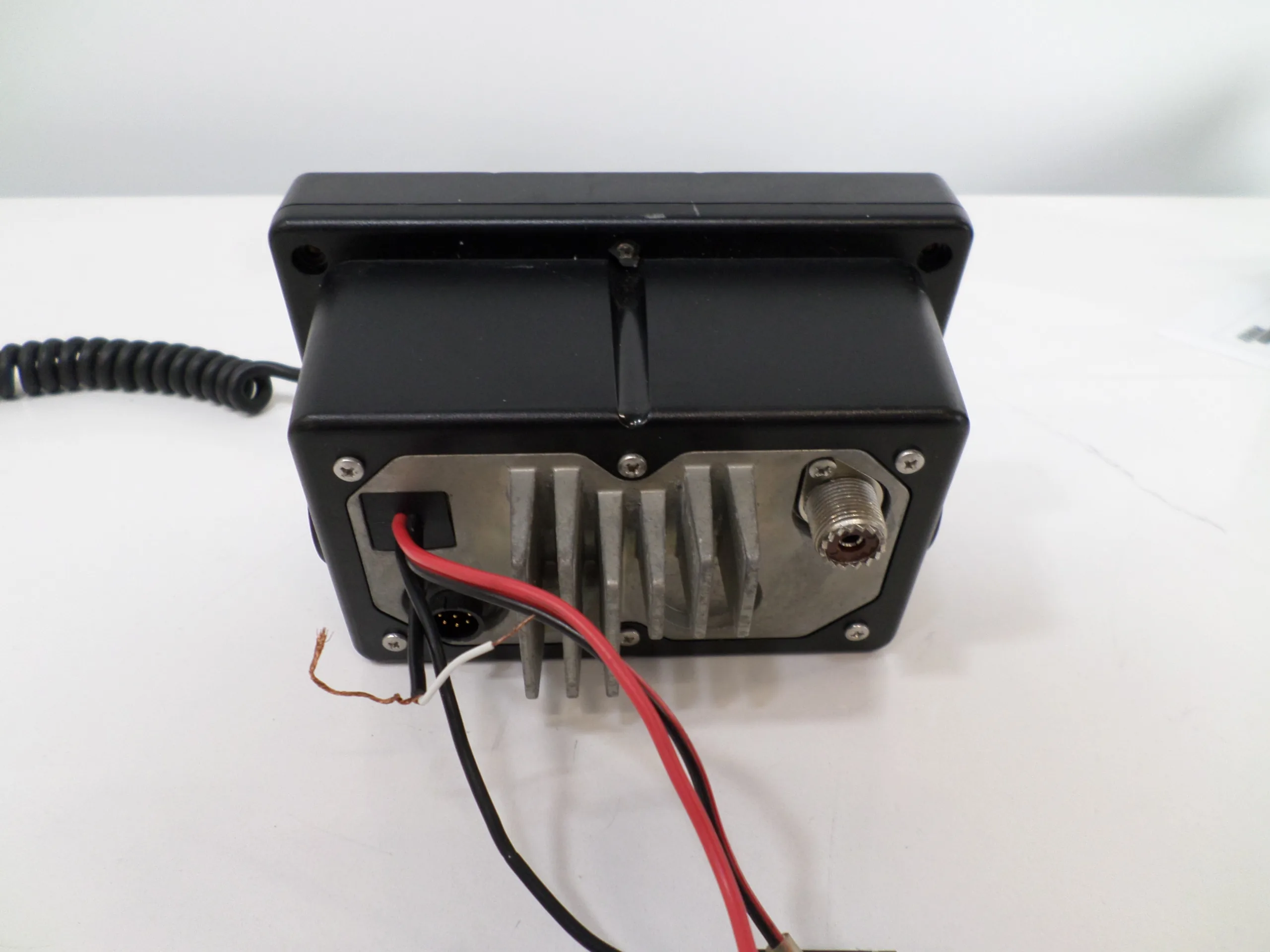 Icom IC-M502 Marine VHF Radio with Attached Mic - Tested - Max Marine ...