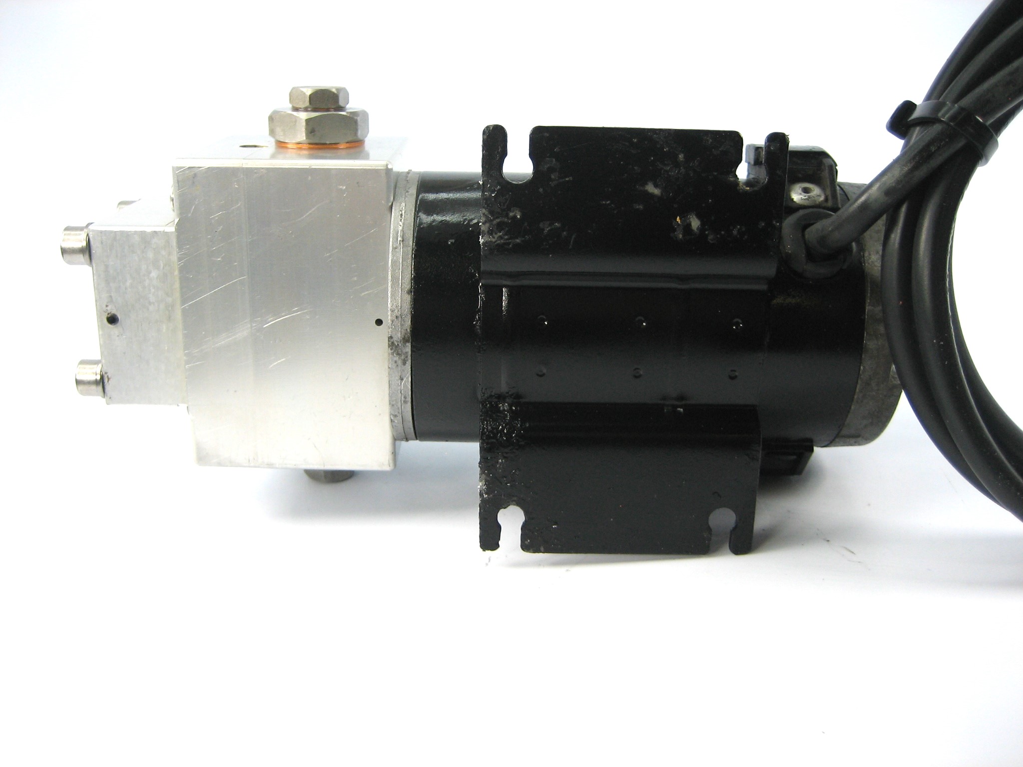 Simrad RPU160 Boat Autopilot Reversible Hydraulic Pump - Max Marine ...