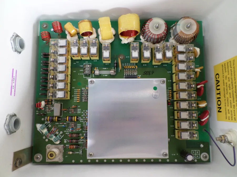 Datamarine SEA1612B SSB Automatic Antenna Tuner - New! - Max Marine ...