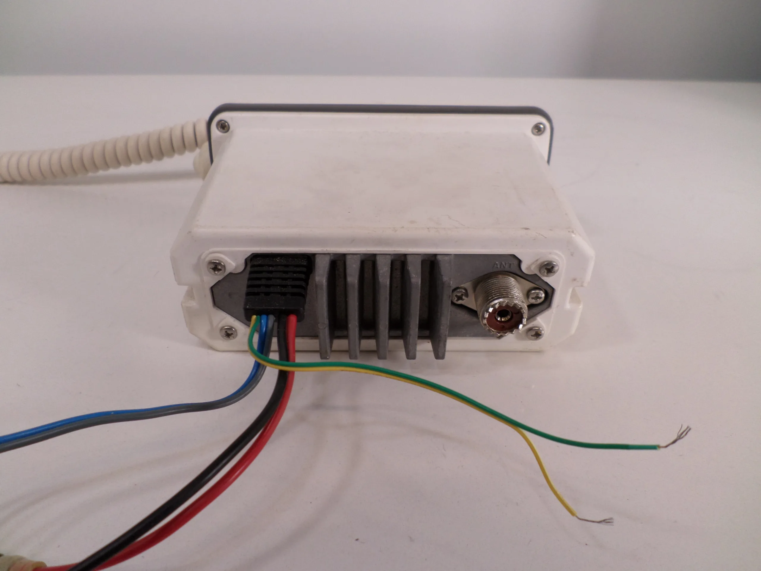 Icom IC-M304 Compact Marine DSC VHF Radio - Tested - Max Marine Electronics