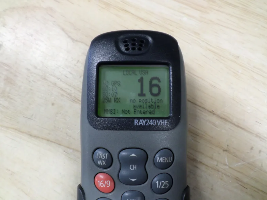 Raymarine RAY240 VHF Radio Unit Handset Model No E45009 with Cradle ...