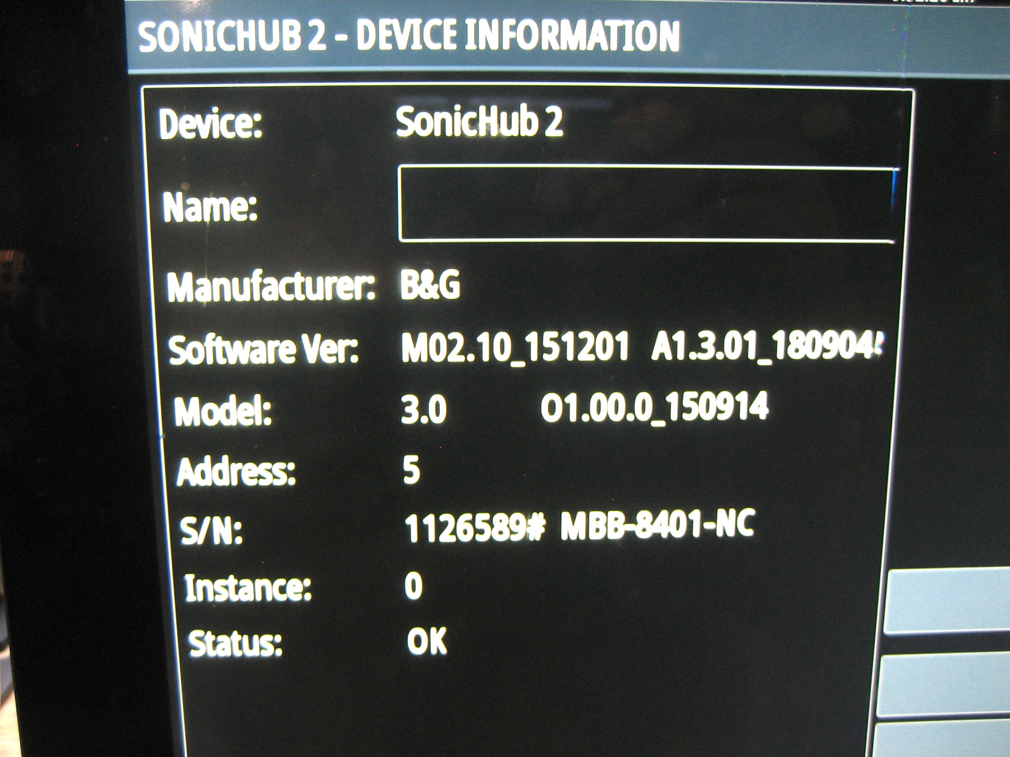 Simrad SonicHub2 Bluetooth Marine Entertainment System - Max Marine ...