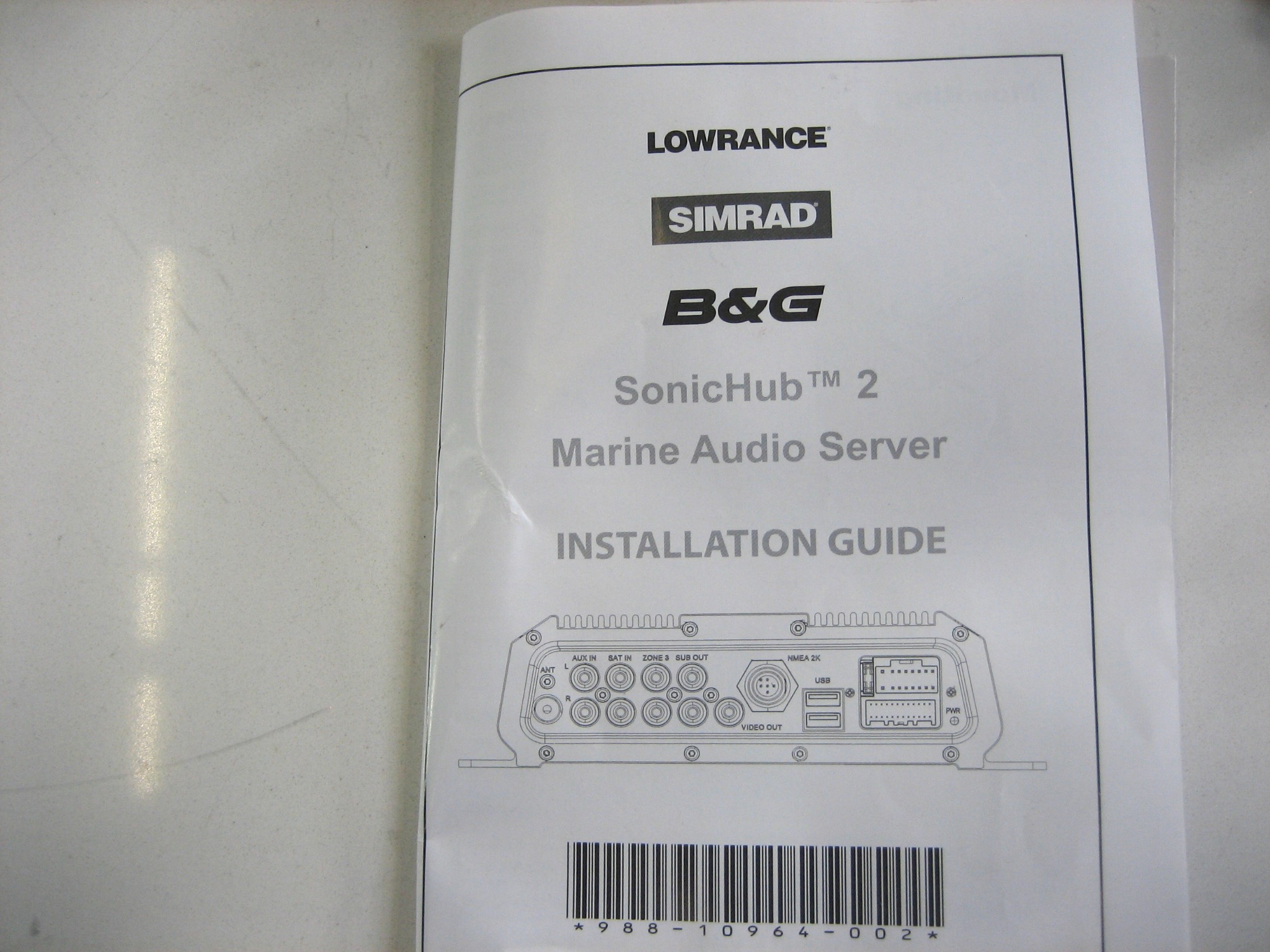 Simrad SonicHub2 Bluetooth Marine Entertainment System - Max Marine ...
