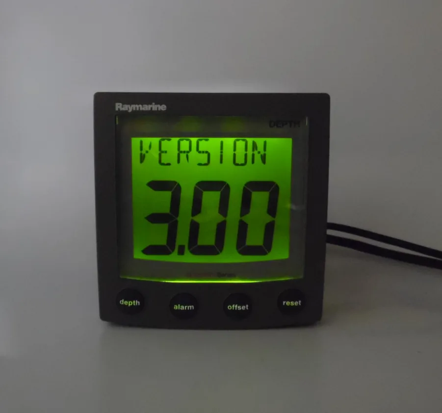 Raymarine ST60 Depth Instrument Display with Sun Cover and Cables ...